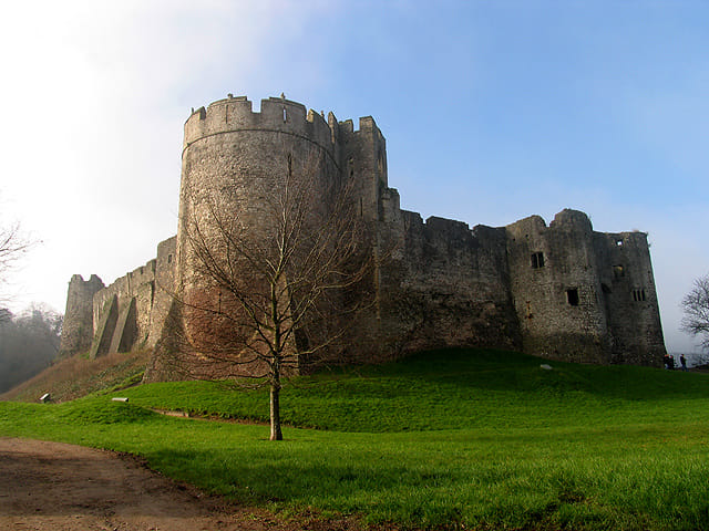 Castle Crosswall